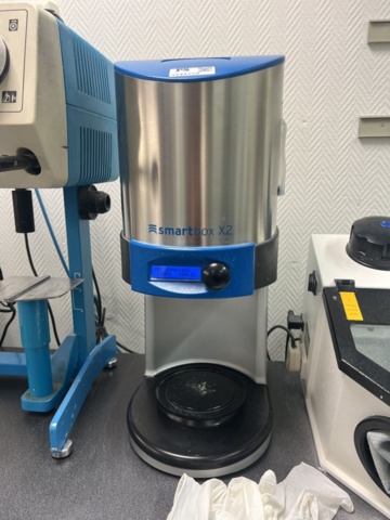 Plaster dosing machine Amann Girrbach Smartbox X2 - PS Auction - We ...