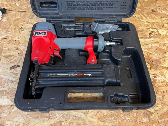 Dyckertpistol Senco Finish Pro 18Mg - Auktioner online - Nätauktioner ...