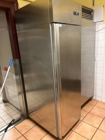 Stainless steel fridge, defective, not sure if fridge or freezer - PS ...