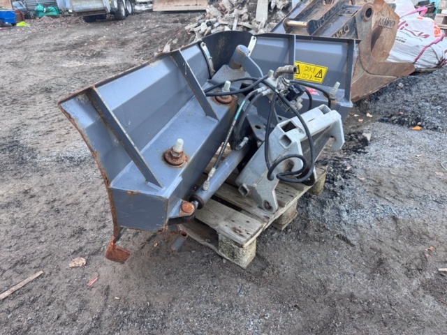 Vikplog AB Siringe Teknik T1700 - 2022 (Kramer attachment) - PS Auction ...