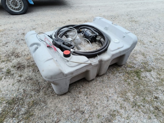 Cemo fuel tank - PS Auction - We value the future - Largest in net auctions