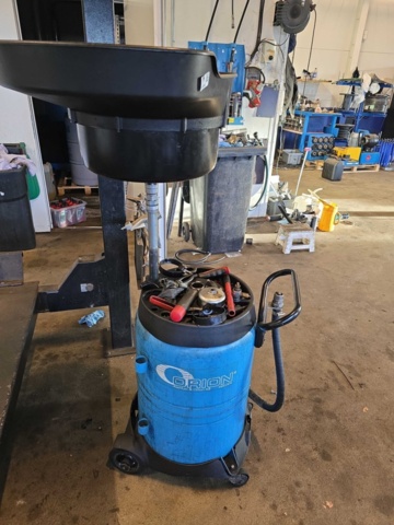 Oil collector / Waste oil cart Orion 100 L - PS Auction - We value the ...