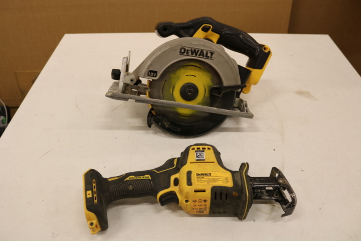 DeWalt package with 2 machines. - PS Auction - We value the future ...