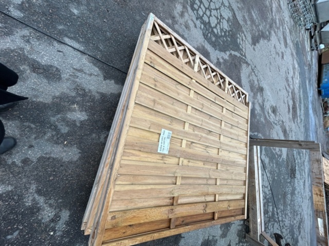 Fence sections, printed timber - PS Auction - We value the future ...