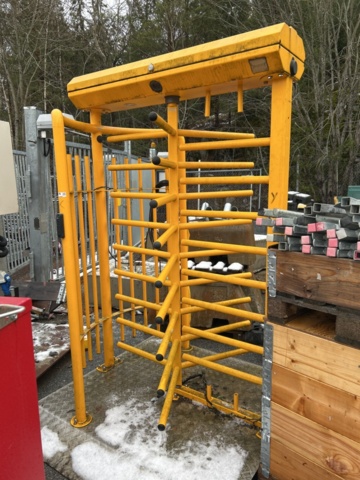 Rotary gate/Spinning gate BGFIX BTX 300-S - PS Auction - We value the ...