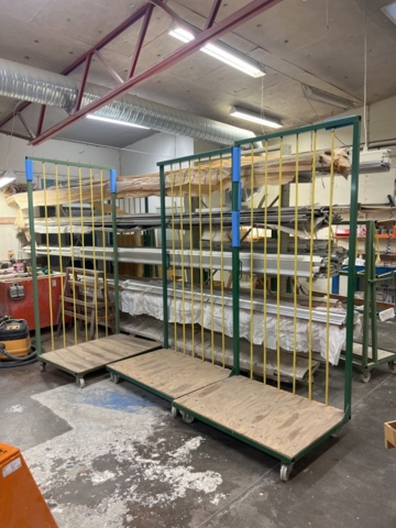Window trolleys/disc trolleys 3 pcs - PS Auction - We value the future ...