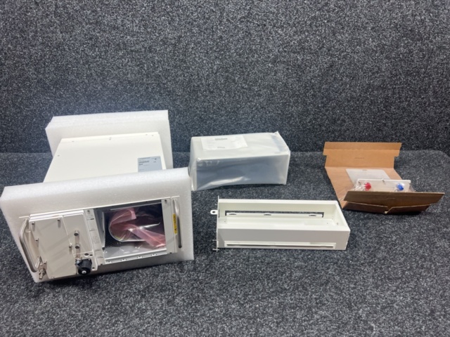 Parts for RF Amplifiers Commscope - PS Auction - We value the future ...