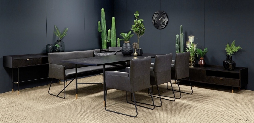 Impala dining table in dark brown stained oak 220x100 cm - PS Auction ...