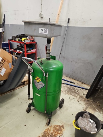 Waste oil cart - PS Auction - We value the future - Largest in net auctions