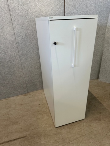 Edsbyn Tower Hurt's storage, A4 with pencil case - PS Auction - We ...