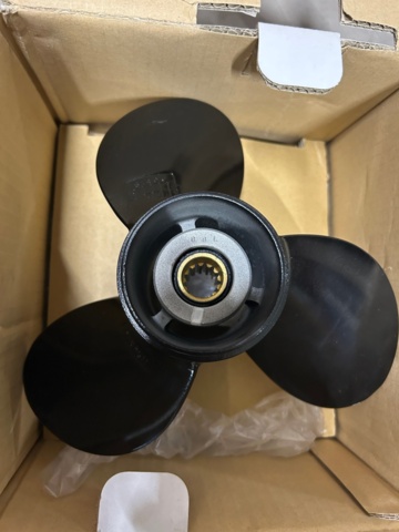 Propeller för båt Suzuki - Auktioner online - Nätauktioner ...