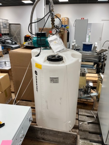Mixing vessel with pump - Armatec 300L - PS Auction - We value the ...