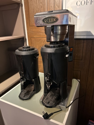 Coffee machine with accessories - Coffee Queen CQ Mega Gold A - PS ...