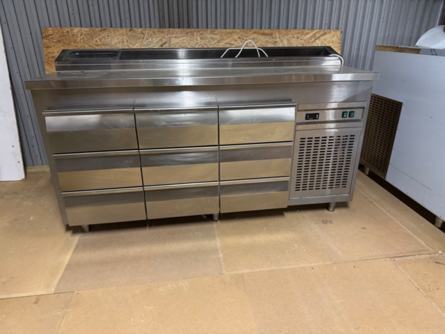 Refrigerated counter with cooling trough - PS Auction - We value the ...