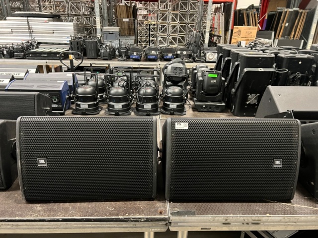 JBL Professional AC2212/95-WH AE 2-way, 250W 2pcs - PS Auction - We ...