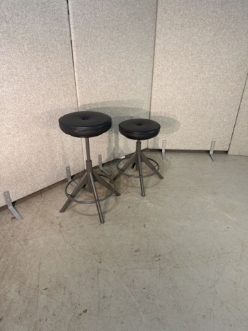 2 X Trollberget stools in leather - PS Auction - We value the future ...