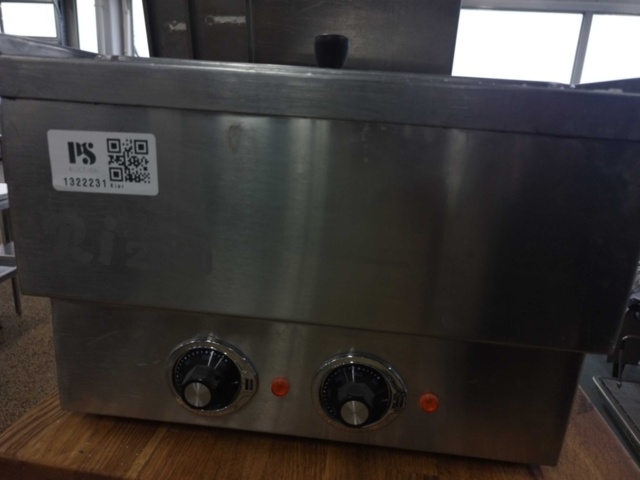 Heating container, stainless steel and thermostat - PS Auction - We ...