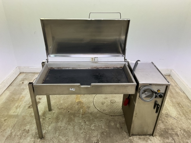 Tiltable frying table Ponocopter - PS Auction - We value the future ...