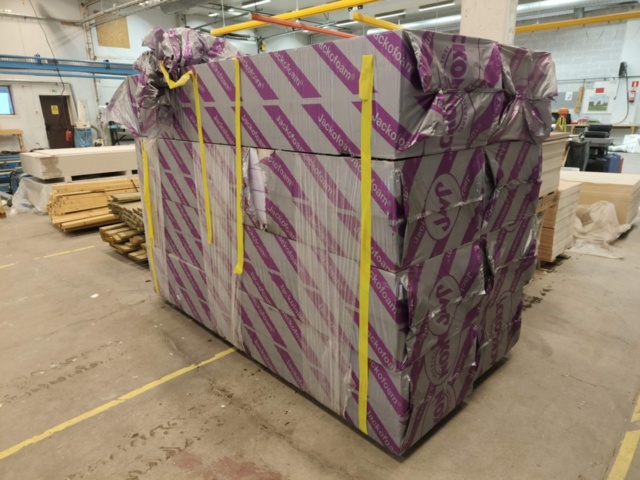 Eight packages of Jackofoam 400 600x2400 - PS Auction - We value the ...