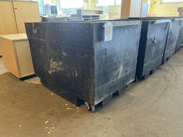 PVC container - PS Auction - We value the future - Largest in net auctions