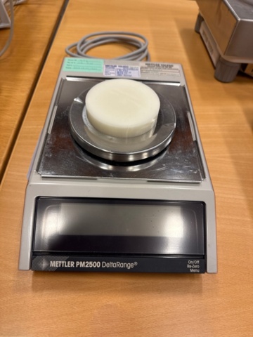 Mettler PM2500 DeltaRange, precision scale - PS Auction - We value the ...