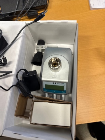 Integra Fireboy, gas powered bunsen burner - PS Auction - We value the ...