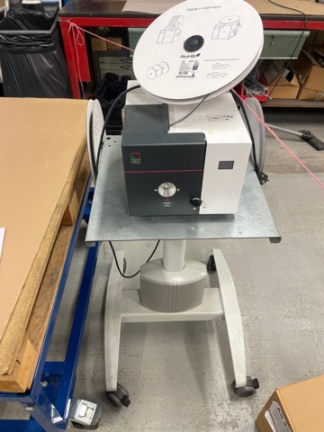 Cable lug press Rittal crimping machine R8E - PS Auction - We value the ...