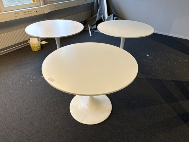 Ikea Docksta, 3 round tables (20) - PS Auction - We value the future ...