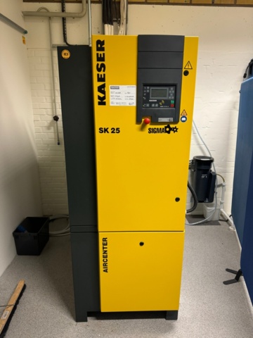 Kaser screw compressor SK 25 - PS Auction - We value the future ...