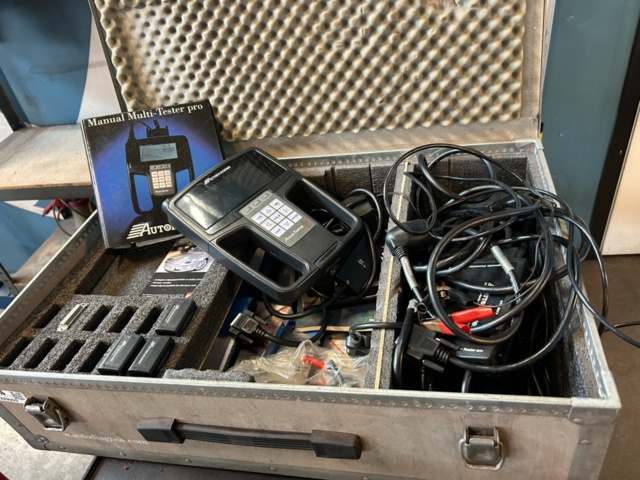 Diagnosverktyg - Autodiagnos Multi-Tester Pro - Auktioner online ...