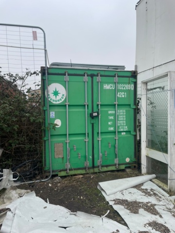 Container 40 fot full med utrustning för bil-/lackverkstad - Auktioner ...