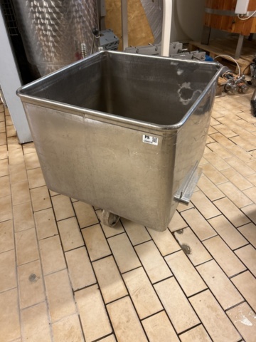 Stainless steel container on wheels - PS Auction - We value the future ...