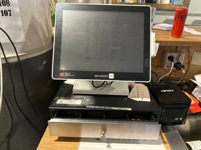 Kassasystem Sharp, kassalåda, kvittoskrivare HPRT - Auktioner online ...