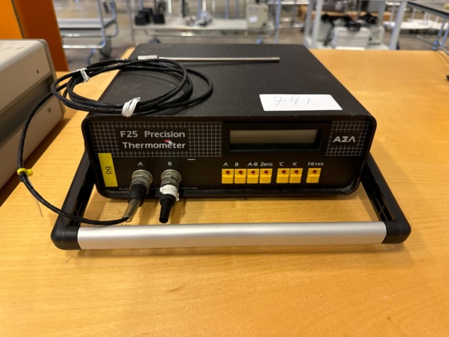 Lab thermometer for RTD/PT100, ASL F25 Precision Thermometer – - PS ...