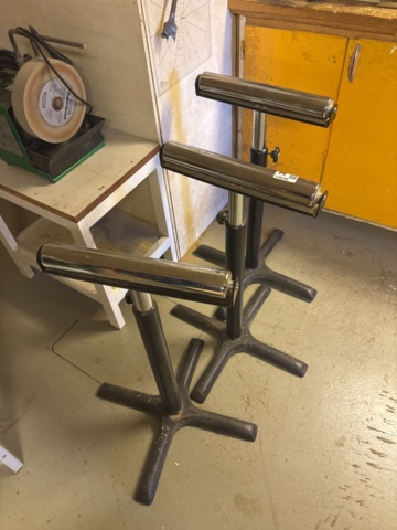 Rullbock tre styck - Auktioner online - Nätauktioner & Konkursauktioner ...