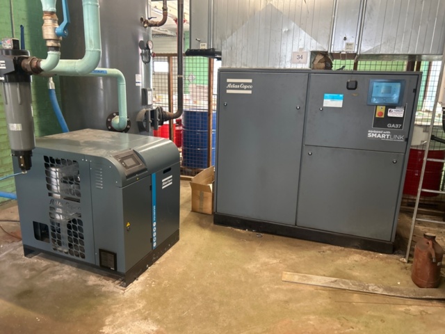 Atlas Copco compressor and Atlas Copco refrigeration dryer - PS Auction ...