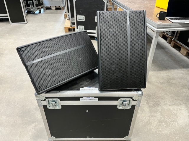 Speakers Bose Panaray 620M, 2pcs - PS Auction - We value the future ...