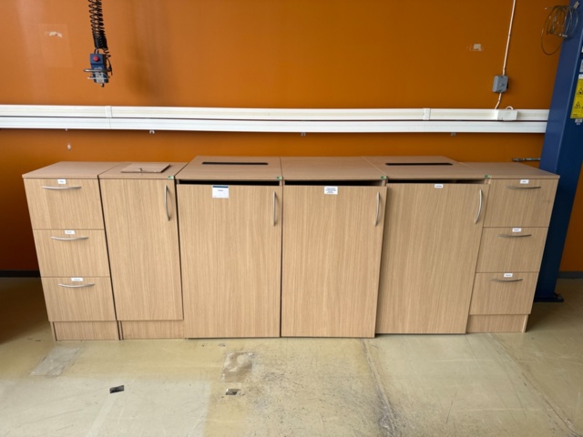 Waste disposal station, 6 pcs. - PS Auction - We value the future ...