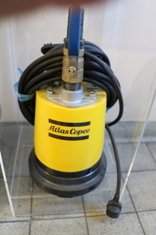"New" Water pump Atlas Copco Weda 04B. - PS Auction - We value the ...