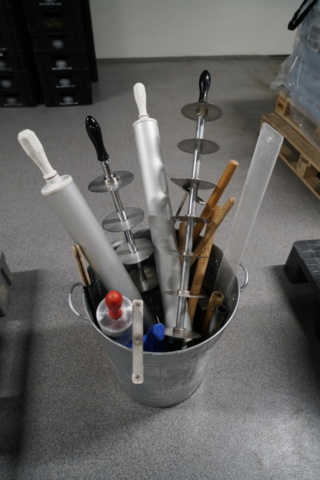 Lot of bakery tools – rolling pin, cutter and utensils - PS Auction ...