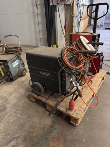 Stud welder Luna Race 202L - PS Auction - We value the future - Largest ...