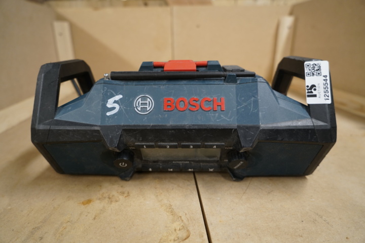 Construction site radio Bosch GPB 18V-2 C - PS Auction - We value the ...