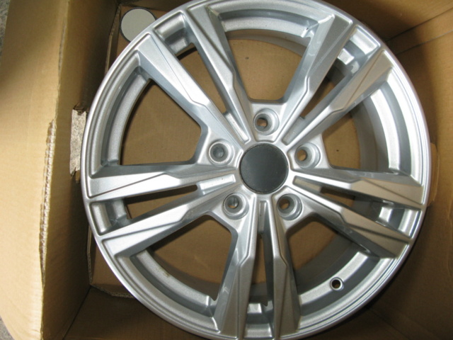 4 aluminum rims - PS Auction - We value the future - Largest in net ...