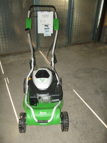 Viking MB2RT motor lawn mower - PS Auction - We value the future ...