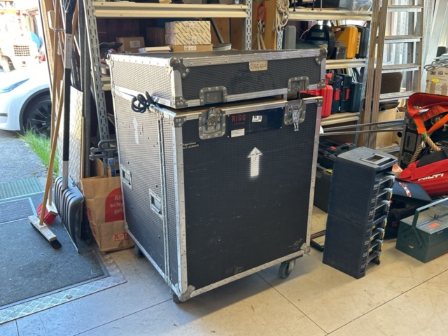 Portable workshop station in a rowing case with tools and accessories ...