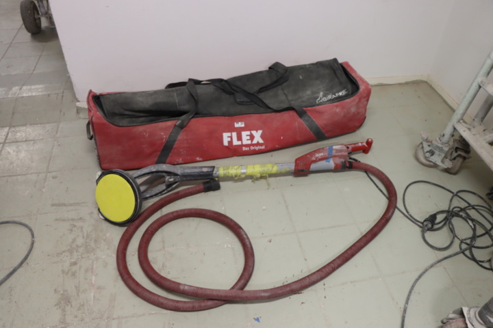 Giraffe Flex GE 5 R - PS Auction - We value the future - Largest in net ...