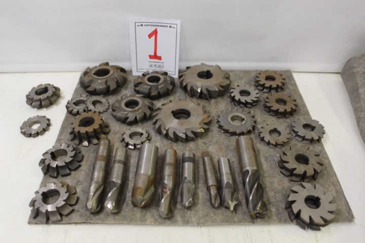 Milling cutters of various types - PS Auction - We value the future ...