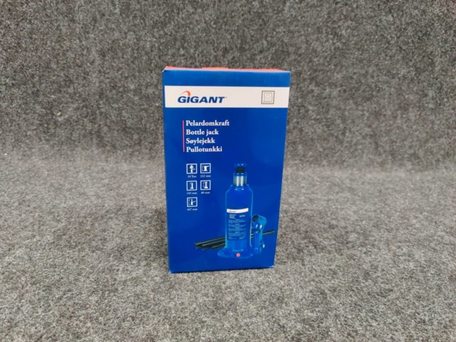 Pillar jack Giant 10 tons - PS Auction - We value the future - Largest ...