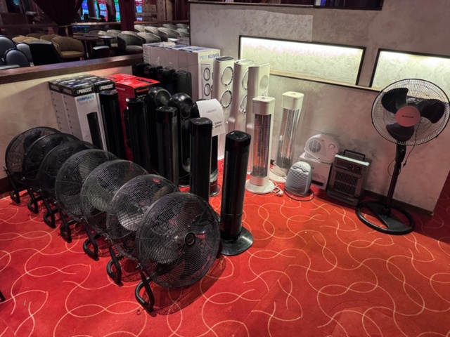 Collection of fans and heating elements - approx. 34 pcs. - PS Auction ...