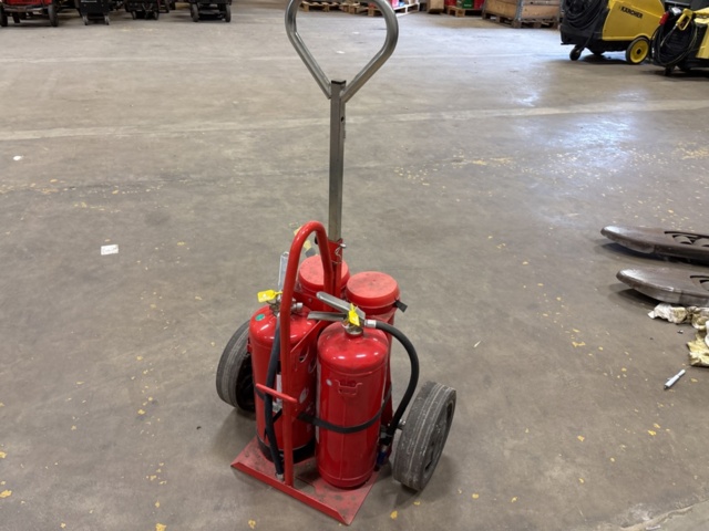 Fire extinguisher cart with powder extinguisher - Kidde Sweden AB - PS ...